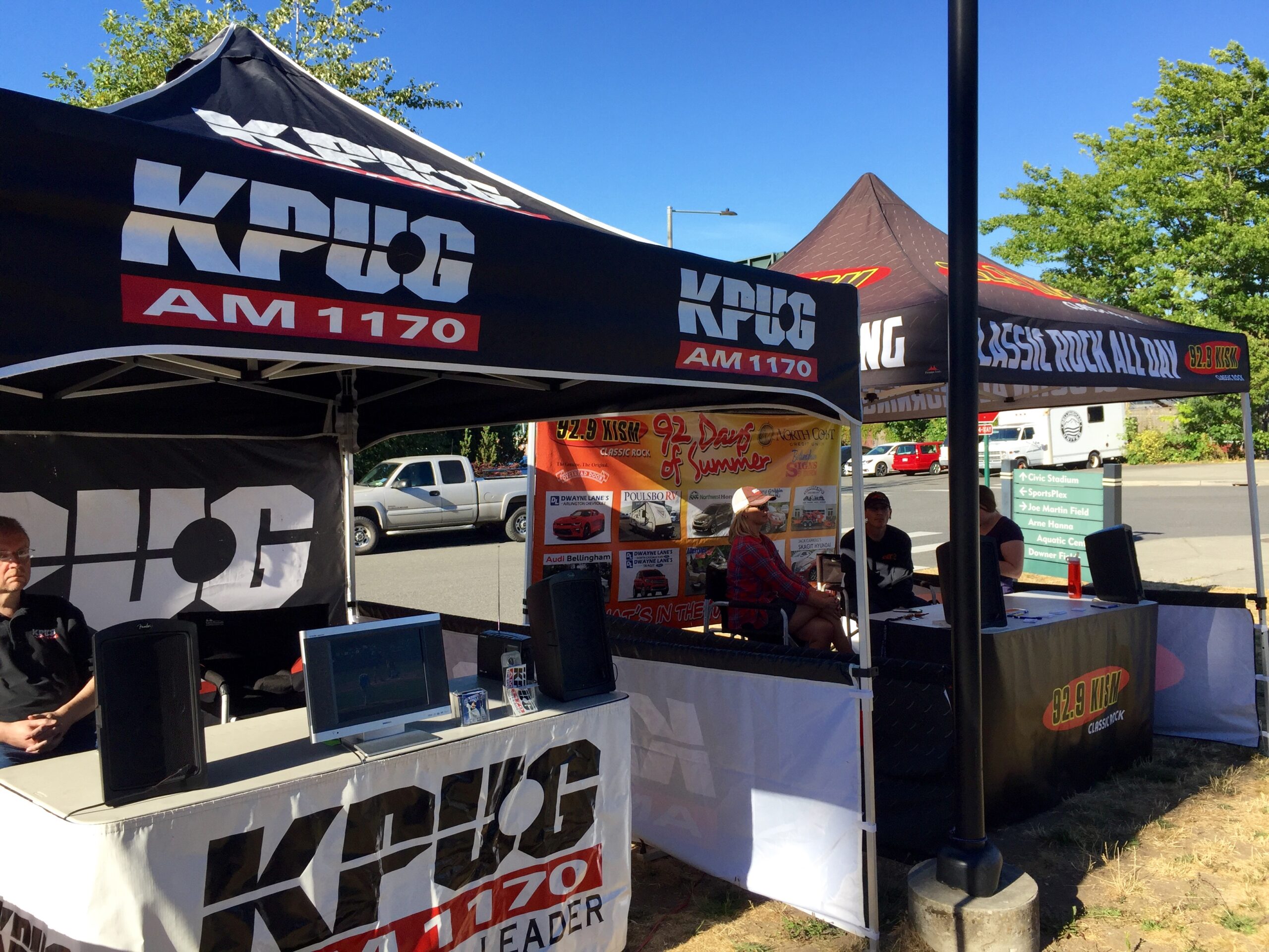 Cascade Radio Group Night at the Bells | KAFE 104.1