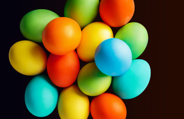 Glow-in-the-Dark Easter Egg Hunt | KAFE 104.1